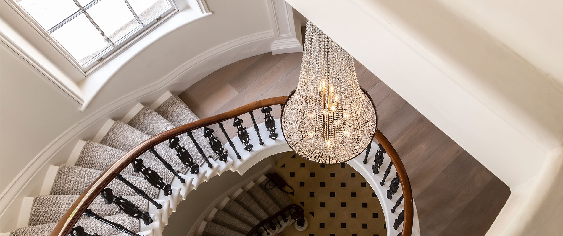 Finding the perfect chandelier for your staircase